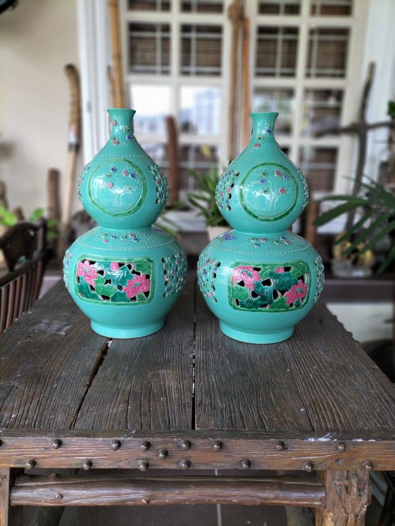 Antique Turquoise Peranakan Porcelain Vase-FVgs3000423v2, Hobbies ...