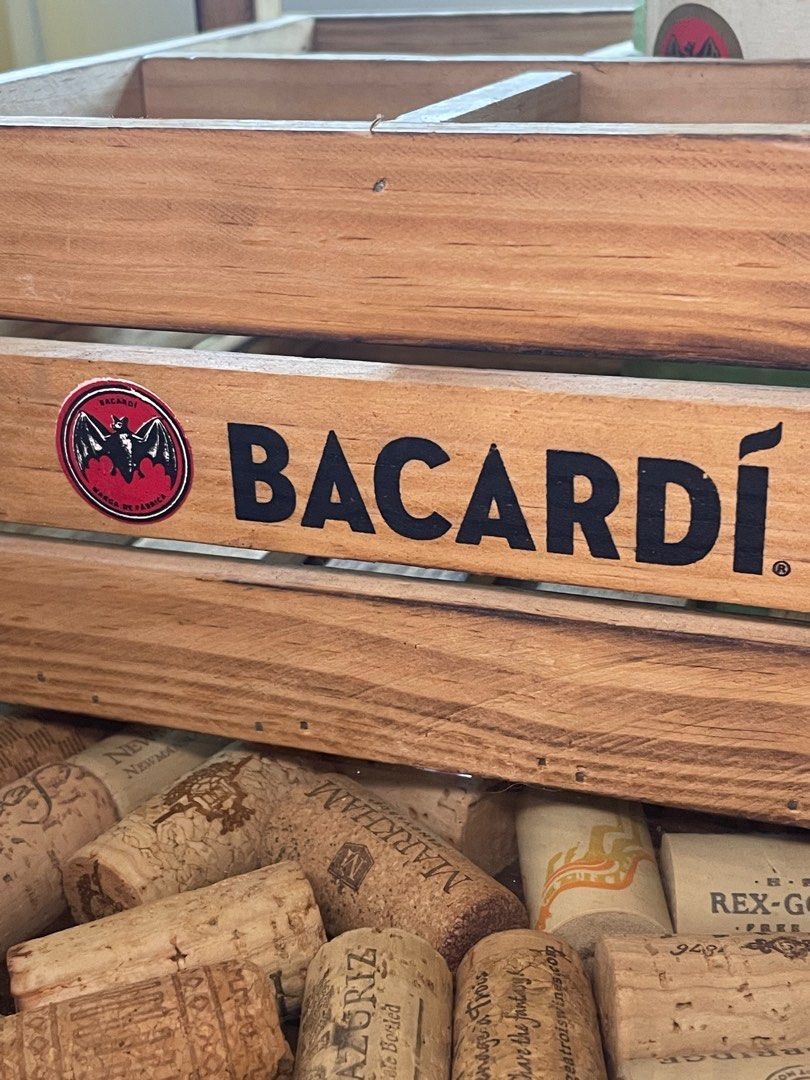 Bacardi Collectible - Bar Display, Hobbies & Toys, Memorabilia ...