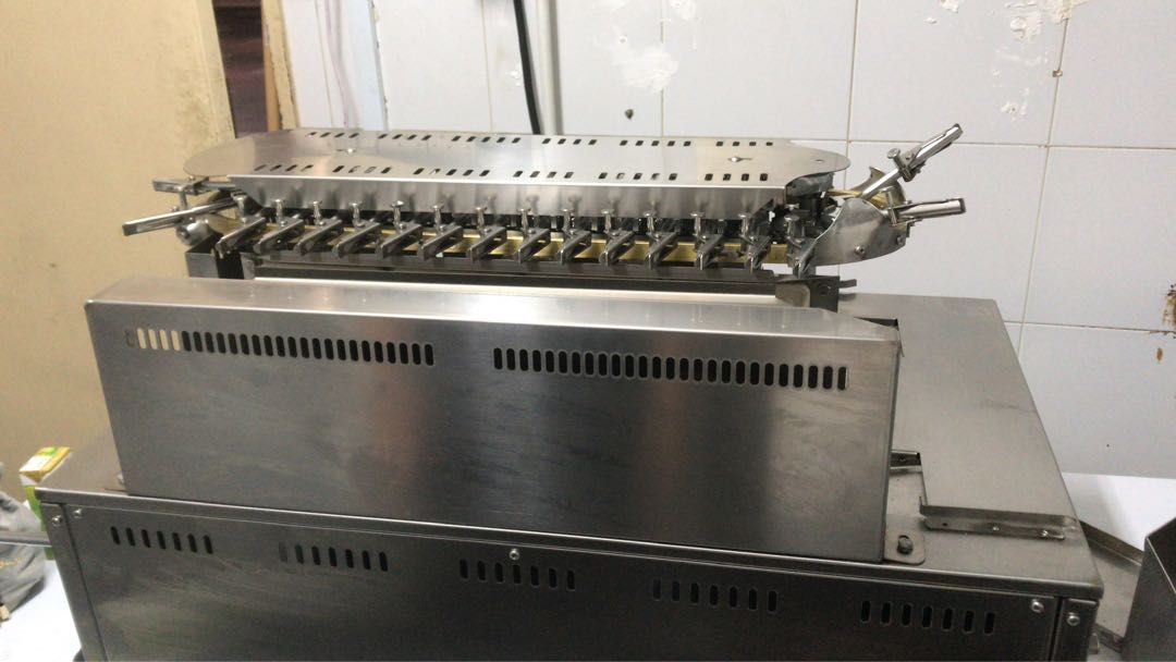 Bbq Barbecue rotating machine, Everything Else on Carousell