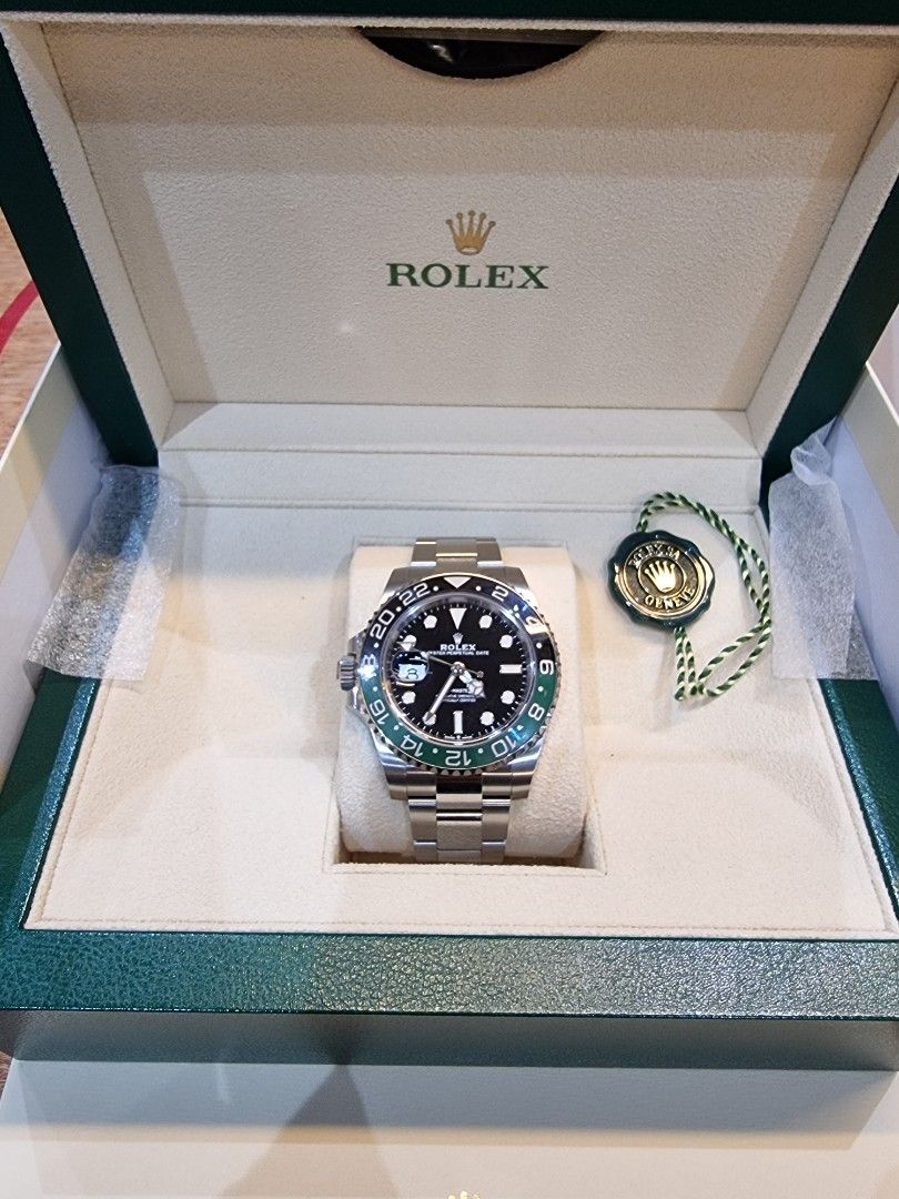BNIB 2022 Rolex Gmt2C aka Sprite, Luxury, Watches on Carousell
