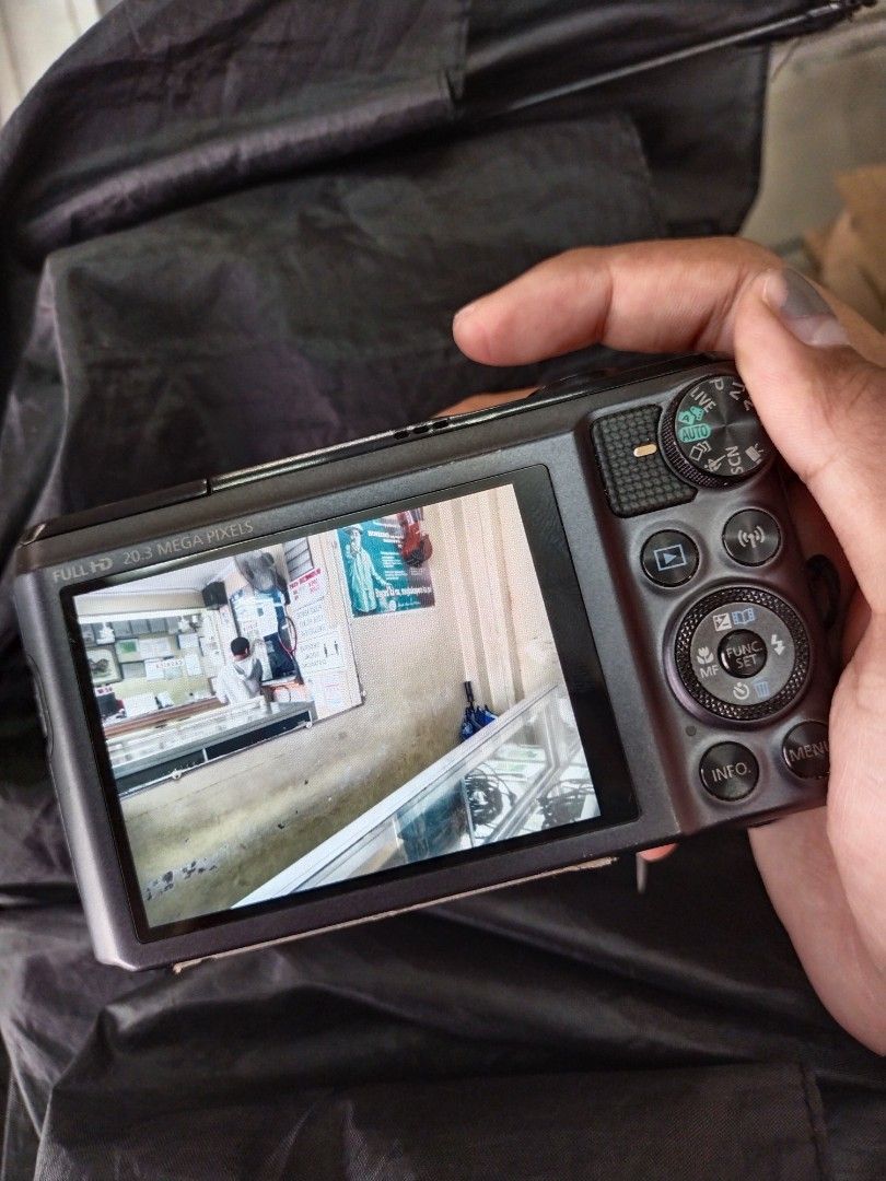 Cannon Camera with complete set (working), Photography, Cameras on ...