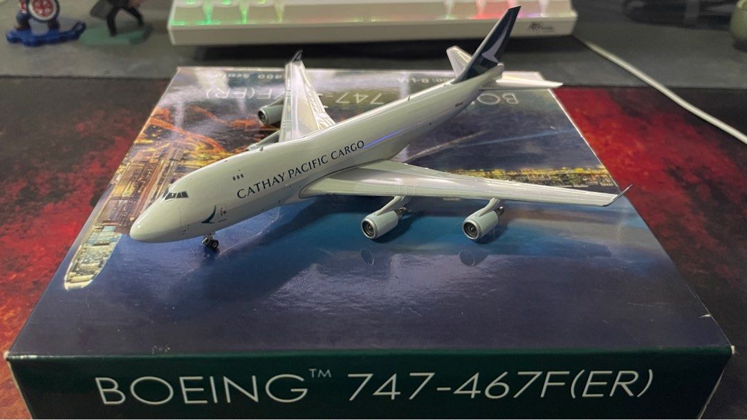 Cathay Pacific Cargo Boeing 747-467F (ER), Hobbies & Toys, Toys & Games ...