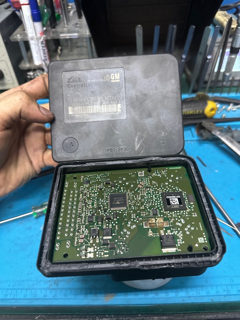 Chevrolet abs module repair & installation, Car Accessories, Car ...