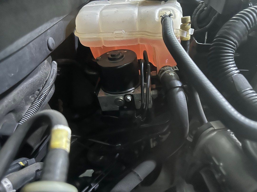 Chevrolet abs module repair & installation, Car Accessories, Car ...