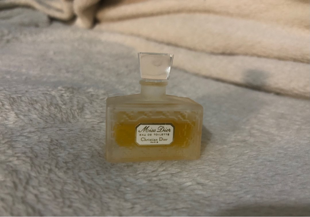 Christian Dior Miss dior miniature, Beauty & Personal Care, Fragrance ...