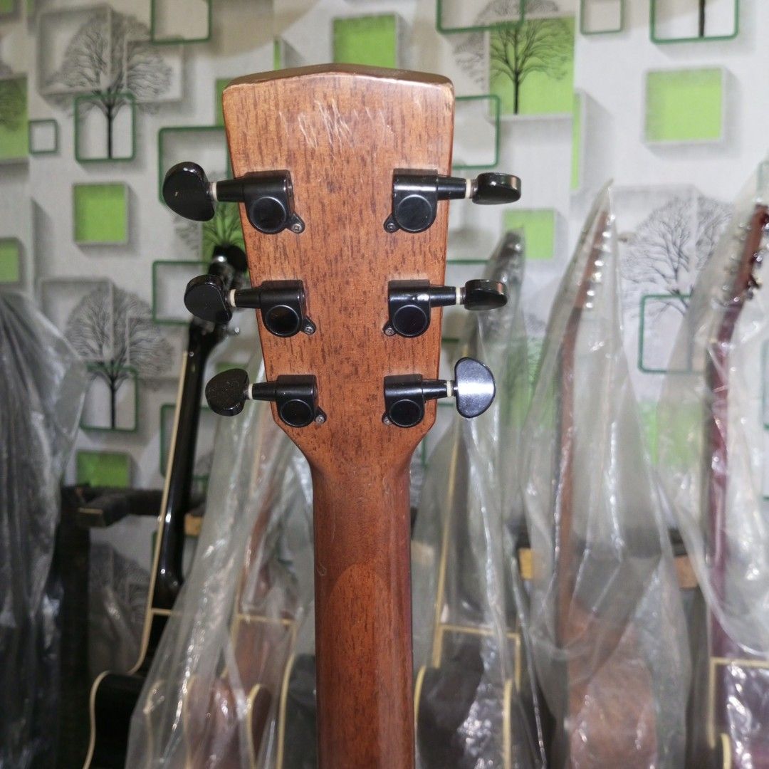 Cort sfx1f ns original, Musik & Media, Alat di Carousell