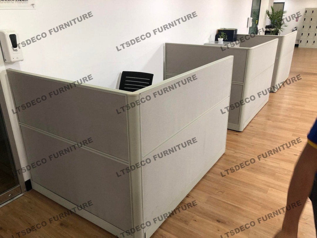 CUSTOMIZED HIGH PANEL WORKSTATION OFFICE FURNITURE AND PARTITION on ...
