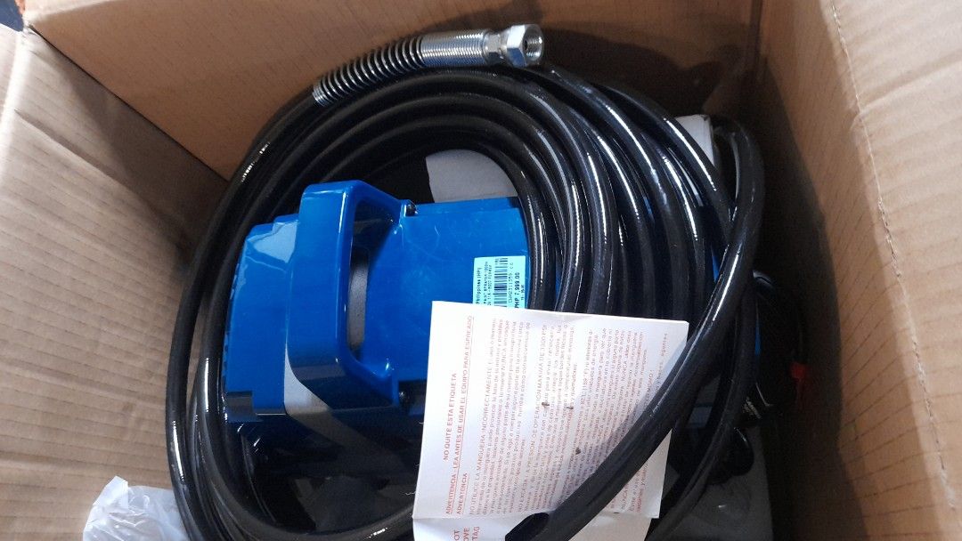 Ferrex airless paint sprayer, Commercial & Industrial, Construction ...