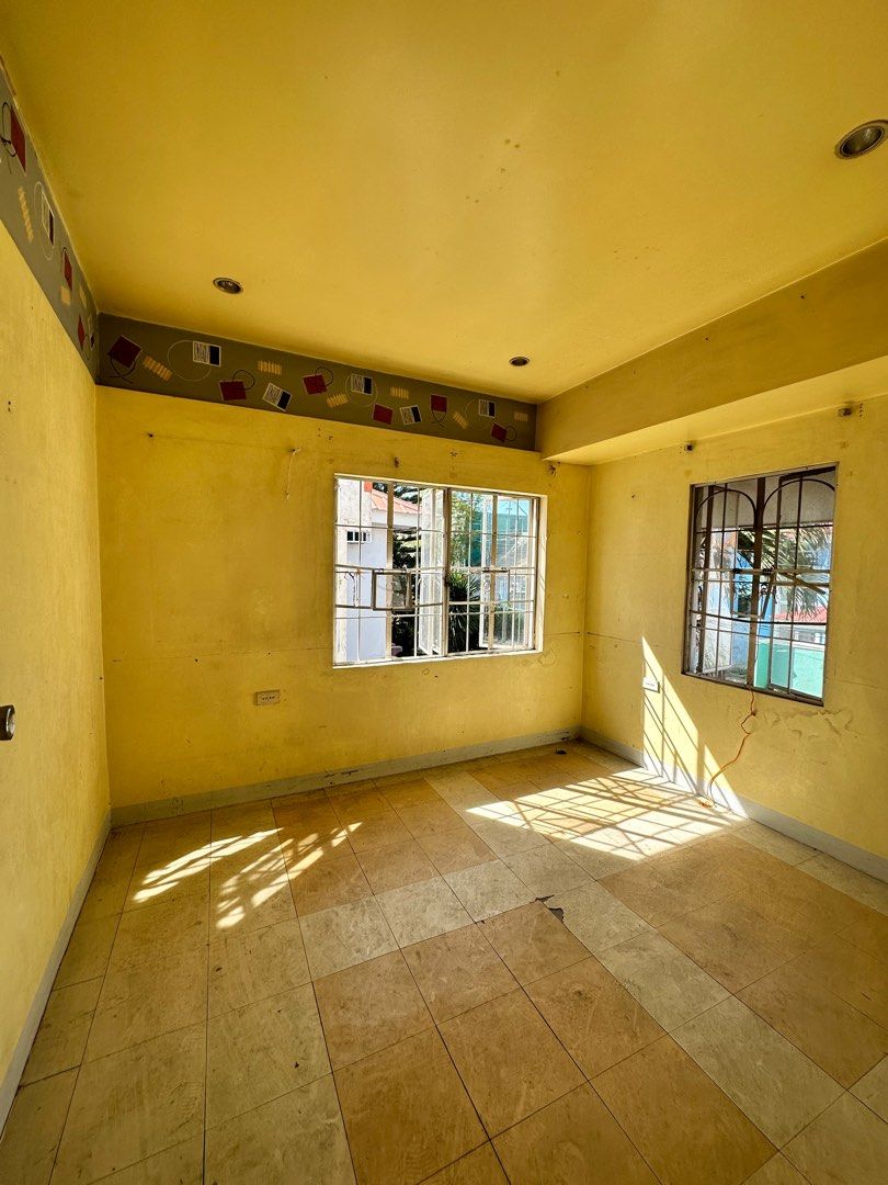 Foreclosed House and Lot in Maravilla General Trias, Property, For Sale ...