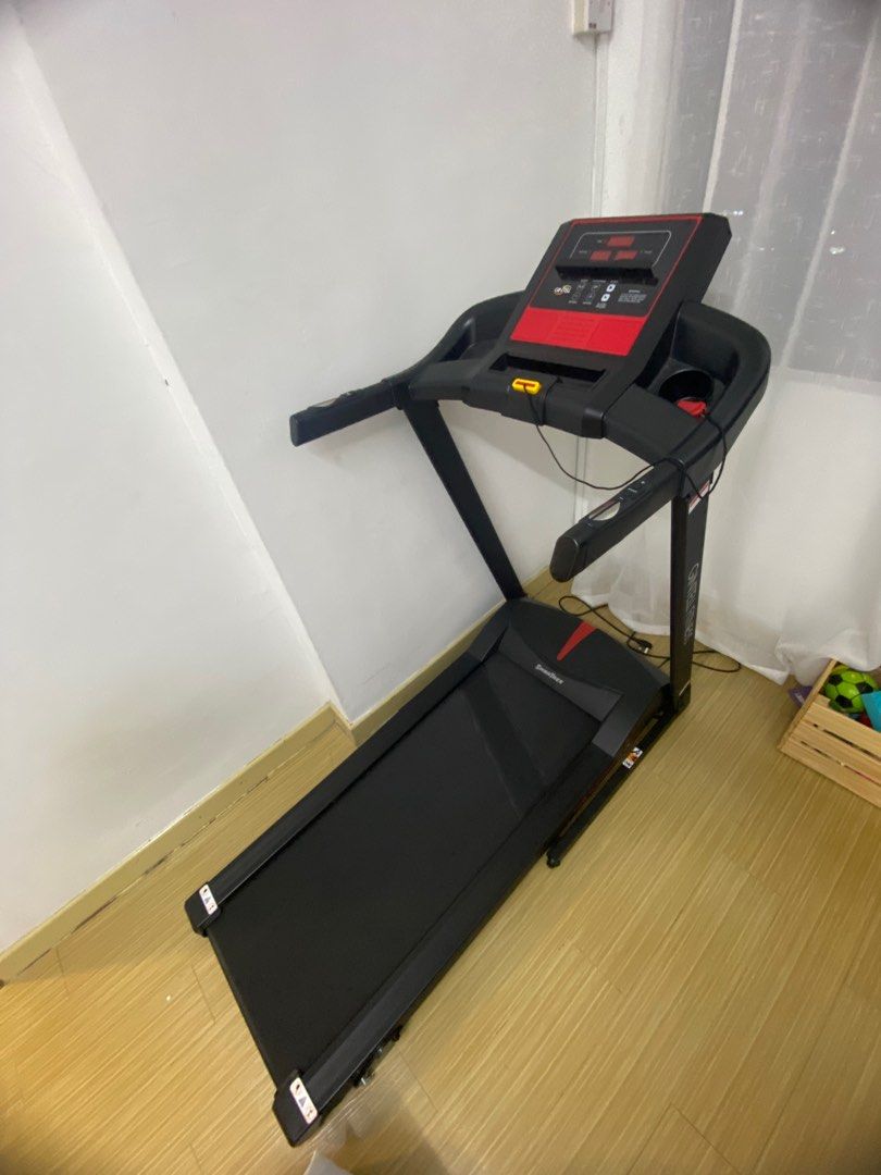 Gintell Smartrek Treadmill, Sports Equipment, Exercise & Fitness ...