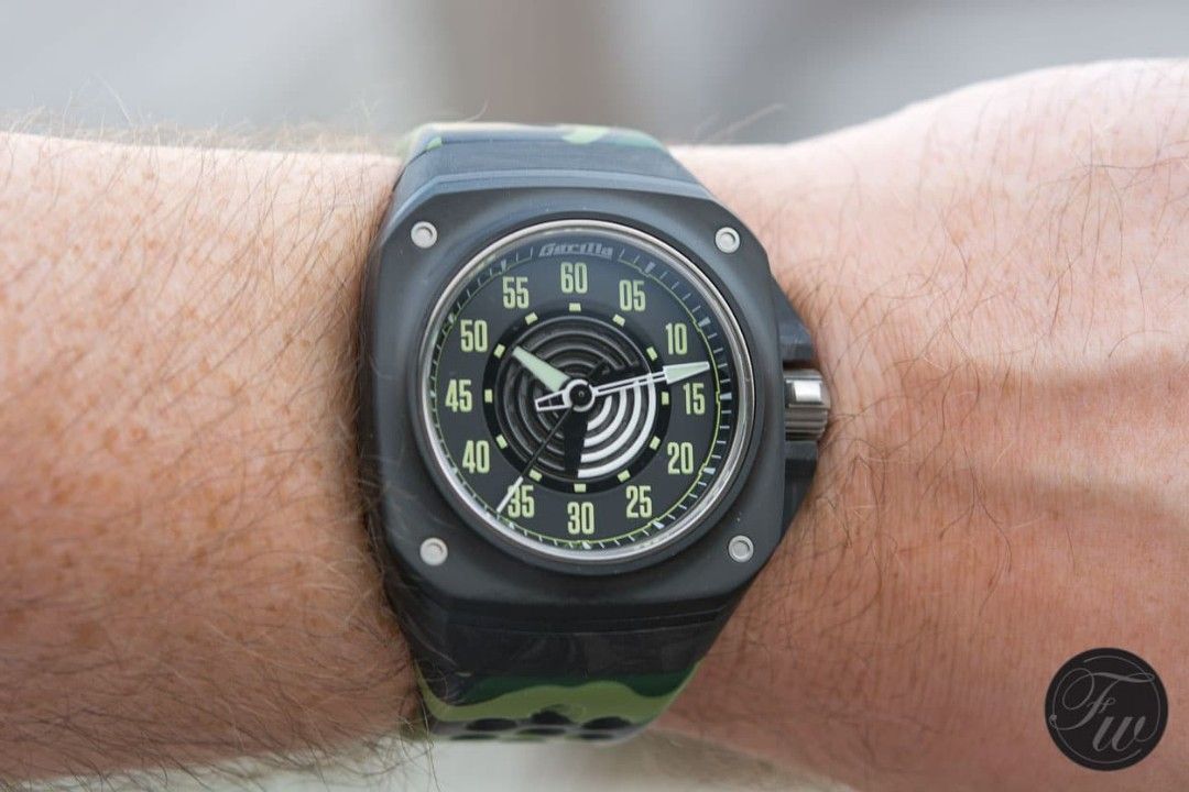 Gorilla fastback phantom., Men's Fashion, Watches & Accessories ...