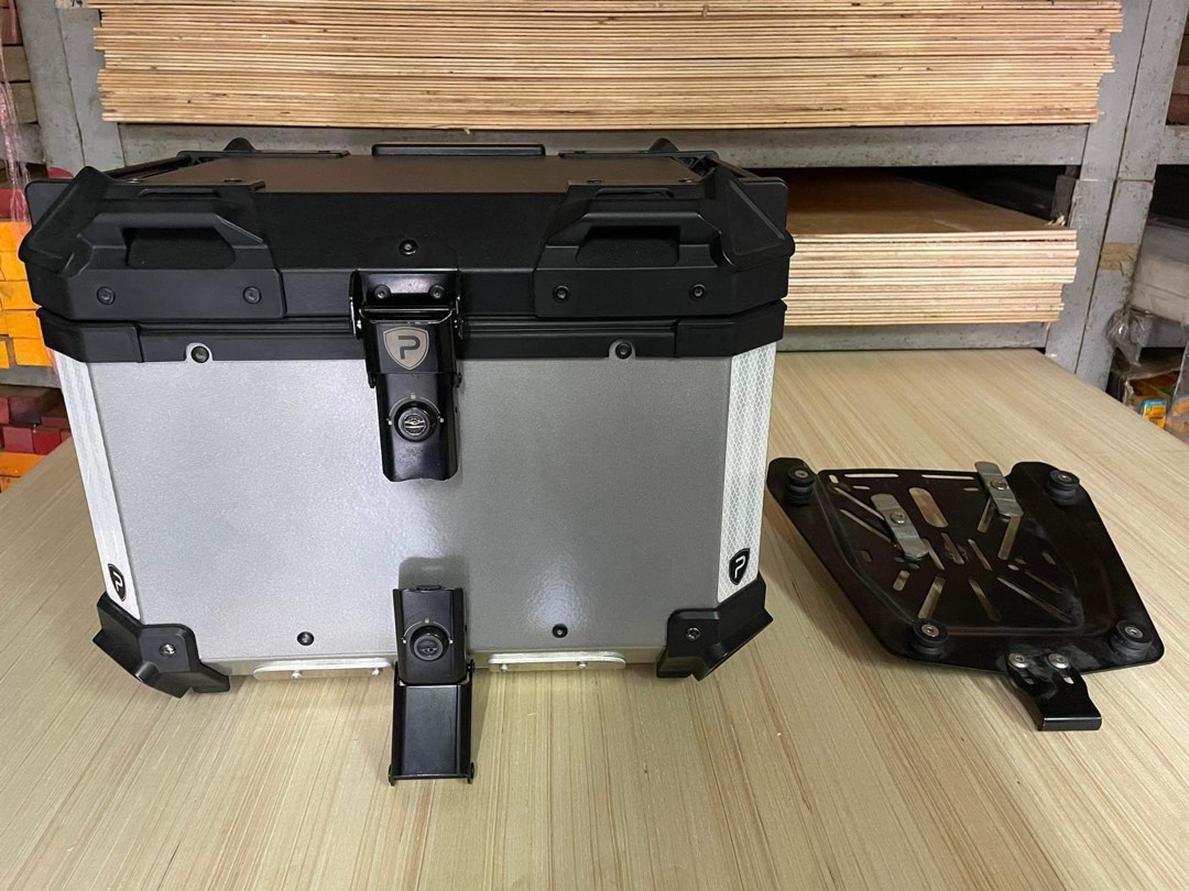 Motorcycle Box, Motorbikes, Motorbike Parts & Accessories, Other ...