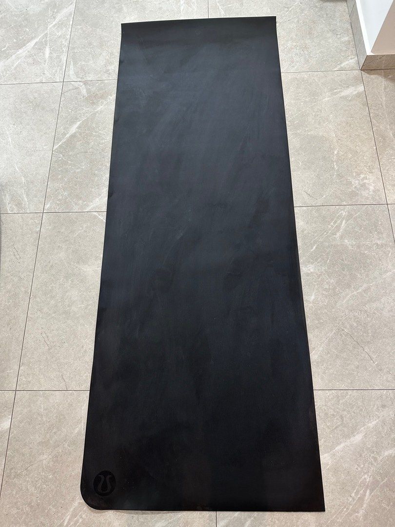 Lululemon Exercise Mat Black, Sports Equipment, Exercise & Fitness ...