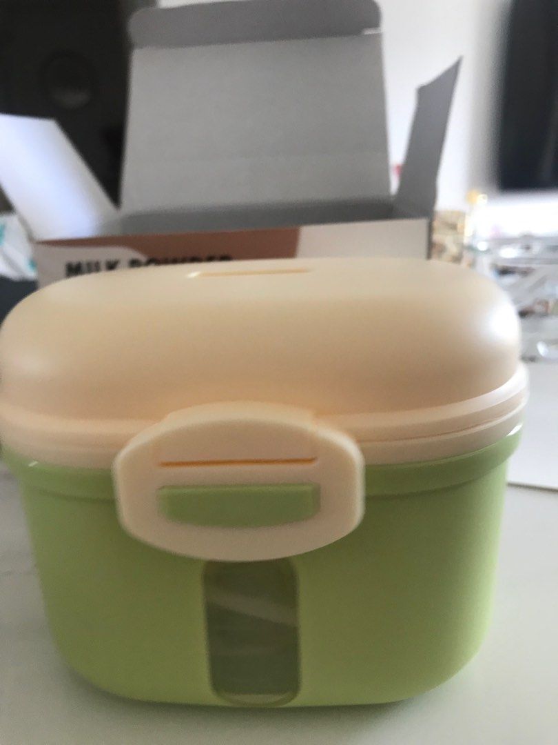 Milk power container, Babies & Kids, Nursing & Feeding, Breastfeeding ...