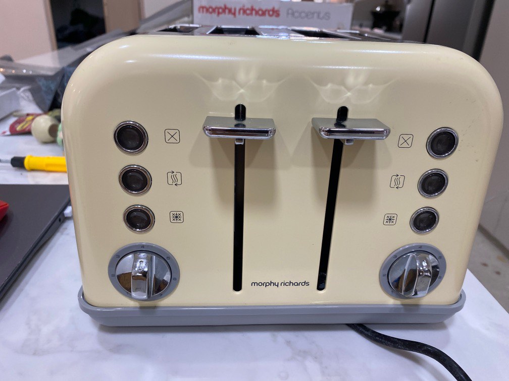 Murphy Richards retro 4 slice toaster cream, TV & Home Appliances ...