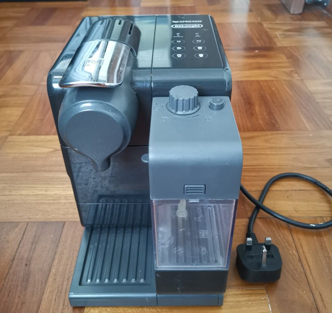 Nespresso Delonghi Coffee Machine, TV & Home Appliances, Kitchen ...