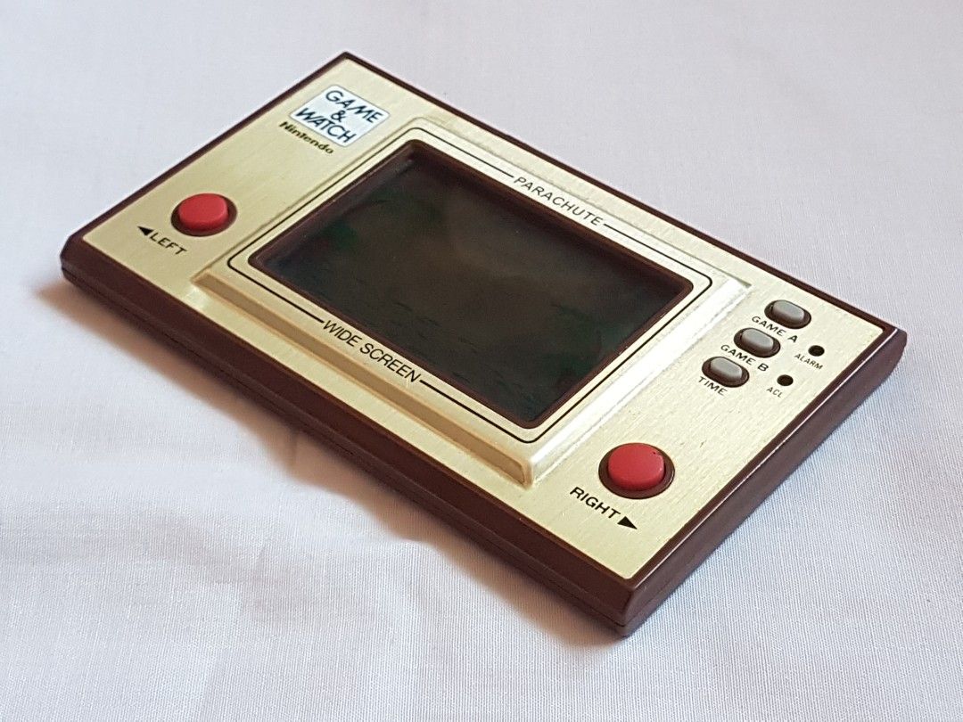 Nintendo Game & Watch Parachute Wide Screen Handheld Game 1981, Hobbies ...