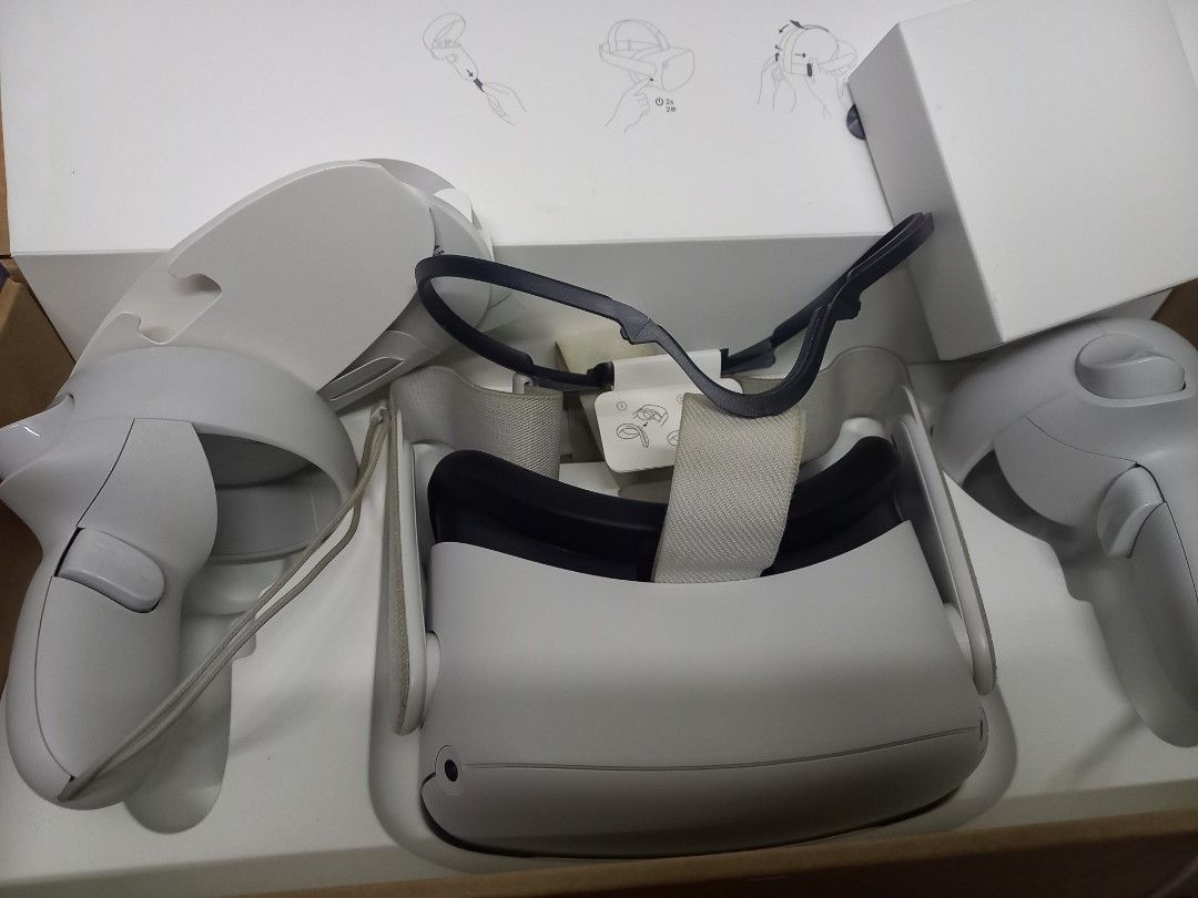 Oculus quest 2 128gb, Hobbies & Toys, Toys & Games on Carousell