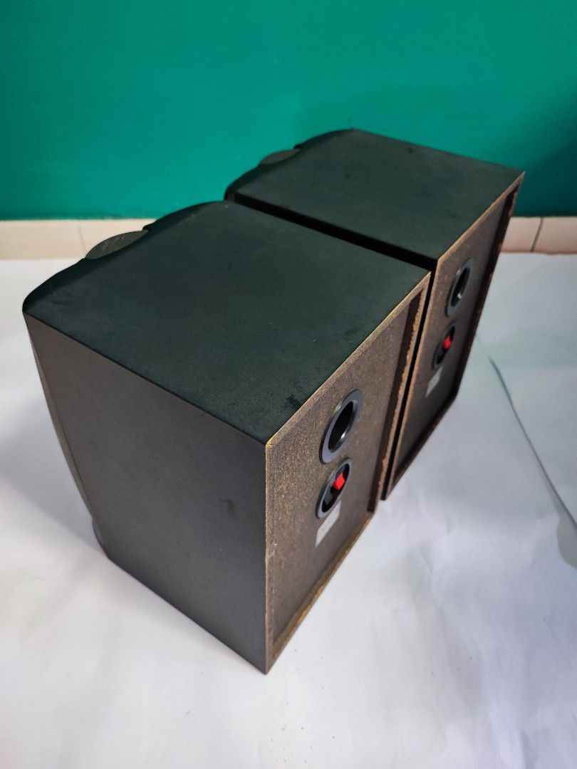 PHILIPS 3-WAY BASS REFLEX LOUDSPEAKERS, Audio, Soundbars, Speakers ...