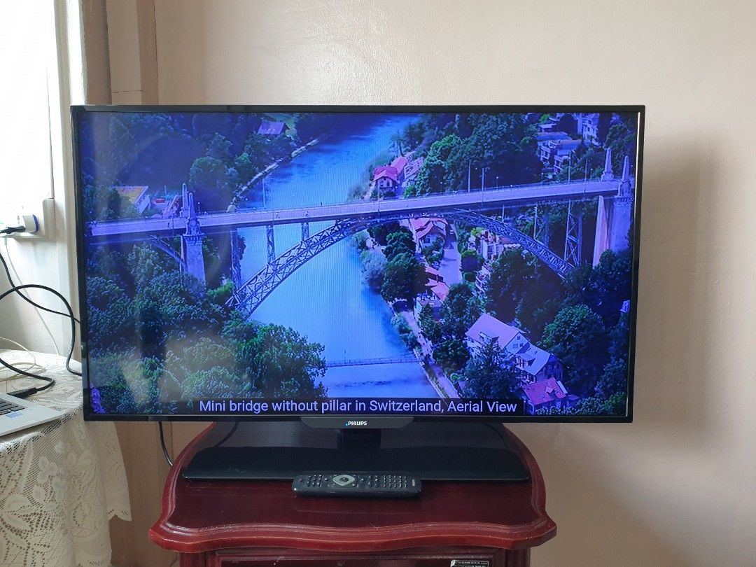 Philips 40 inch TV, TV & Home Appliances, TV & Entertainment, TV on ...