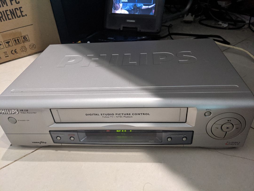 Vintage Working Phillips VR 330 VHS VCR Video Cassette Recorder Player (PAL/NTSC), Computers ...