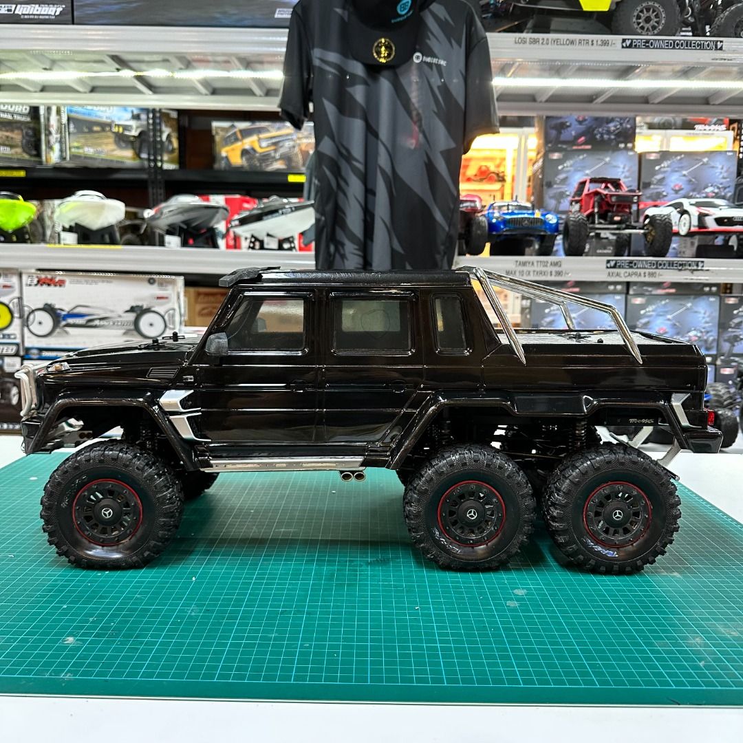 [PRE-OWNED] TRAXXAS TRX6 G63 AMG 6X6 SCALE & TRAIL RTR CRAWLER WITH ...