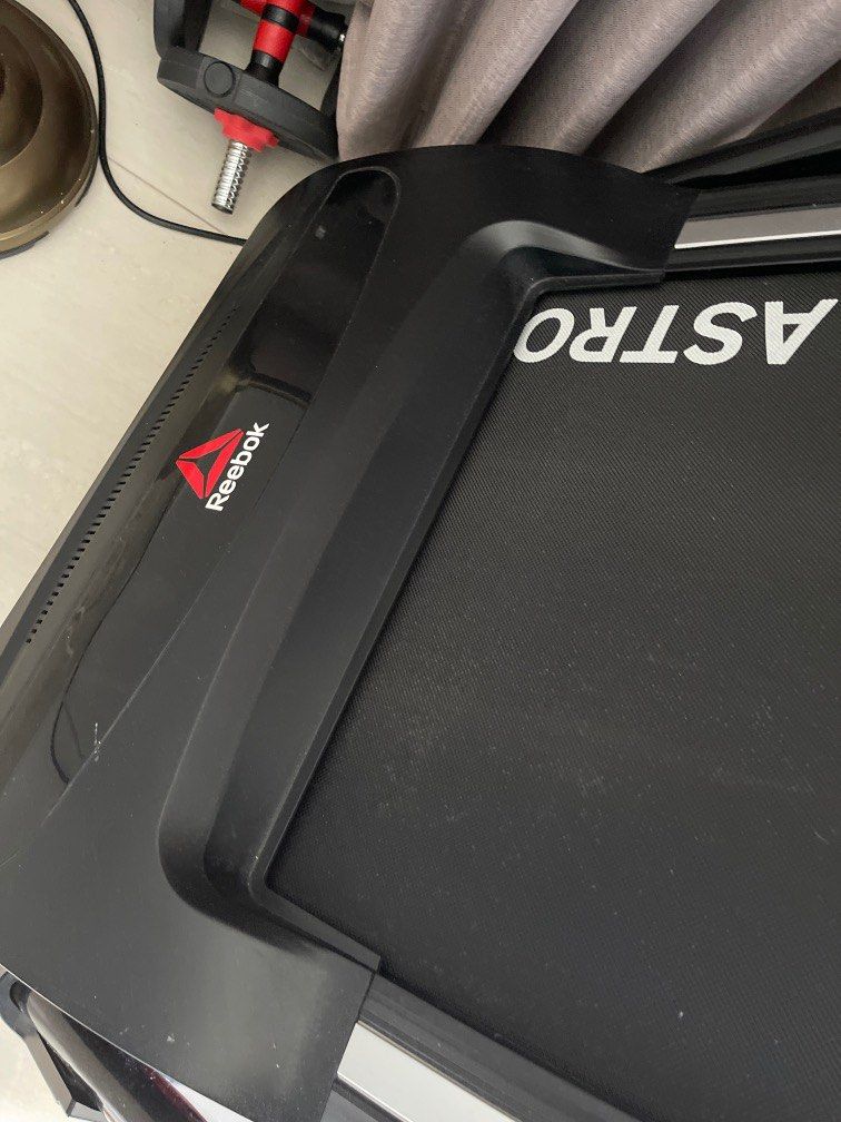 Reebok treadmill, Sports Equipment, Exercise & Fitness, Cardio ...