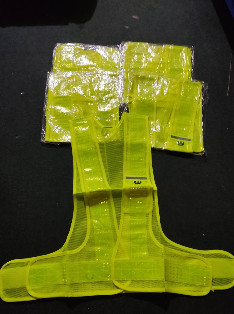 Reflectorized Safety Vest QV 20 on Carousell