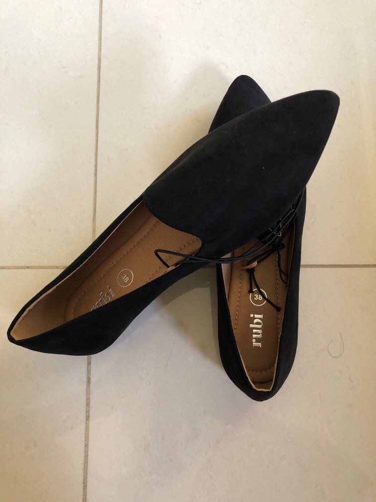 Rubi black shoe, Women's Fashion, Footwear, Flats on Carousell