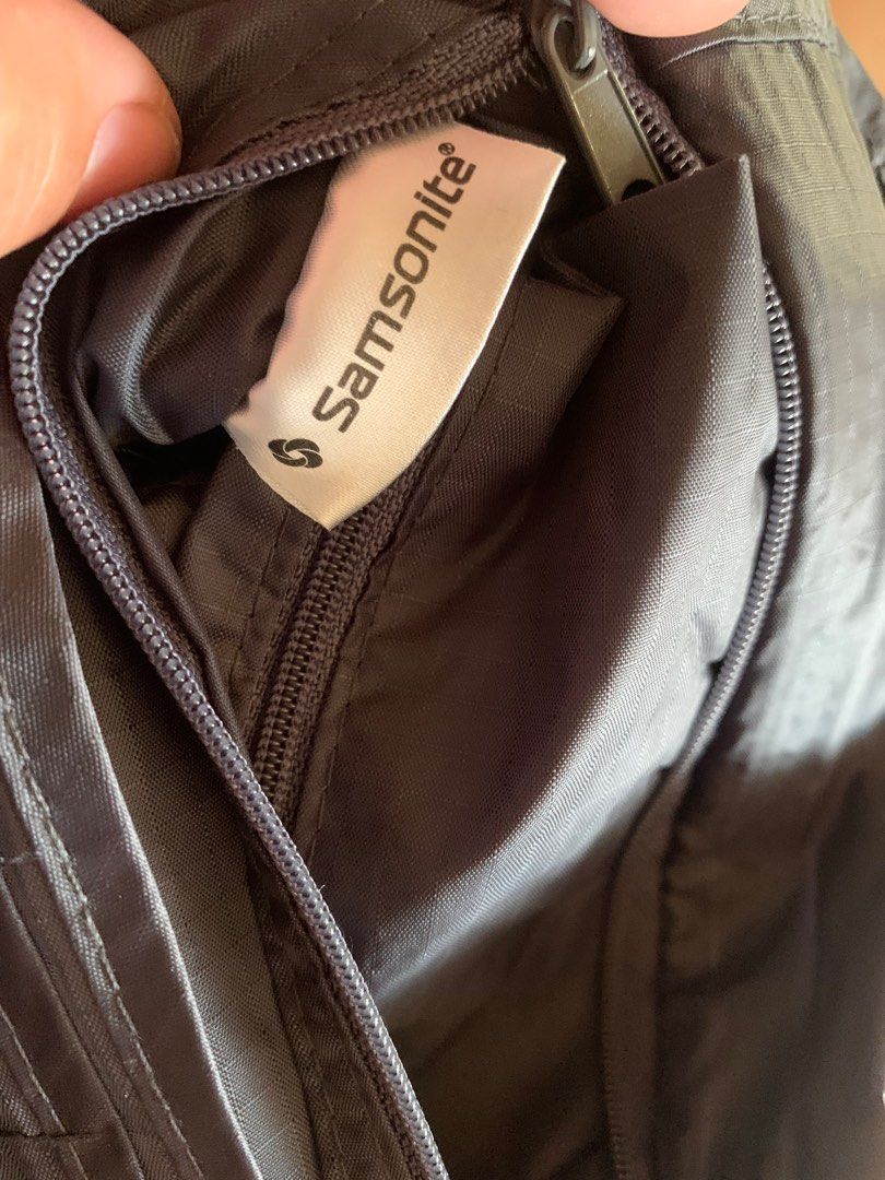 Samsonite money organizer, Women's Fashion, Bags & Wallets, Wallets ...