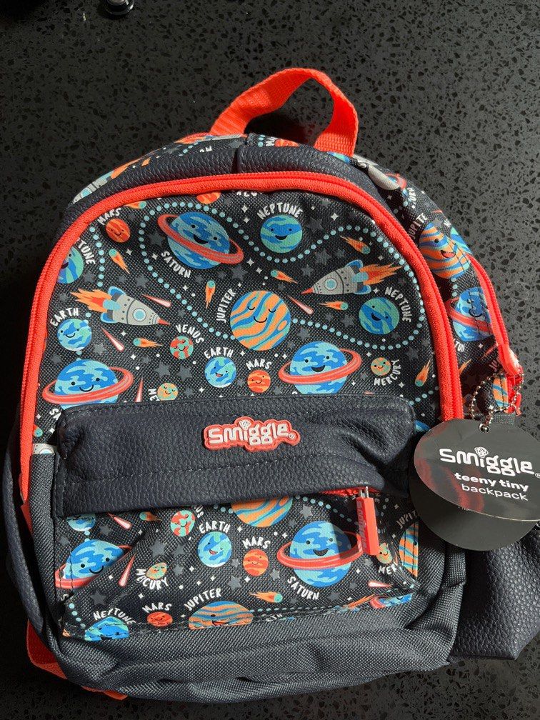 Smiggle backpack, Women's Fashion, Bags & Wallets, Backpacks on Carousell
