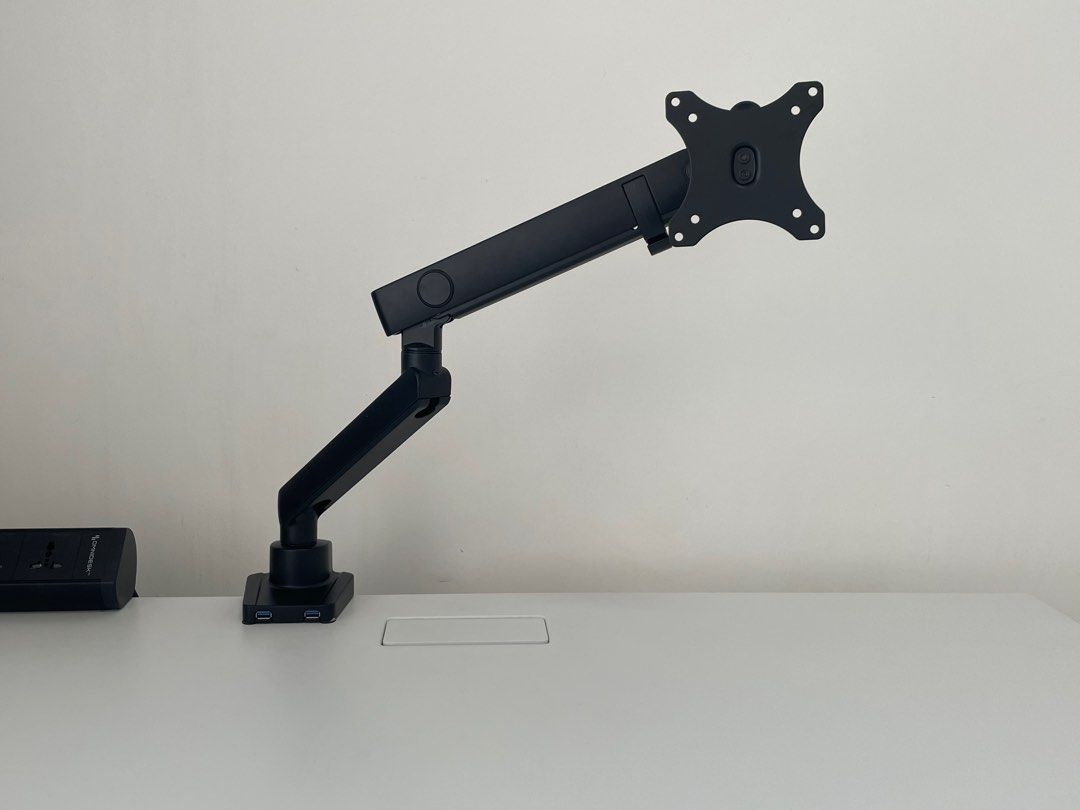 Omnidesk Pro 2020 small white - Standing Desk with Monitor arm (Arc ...