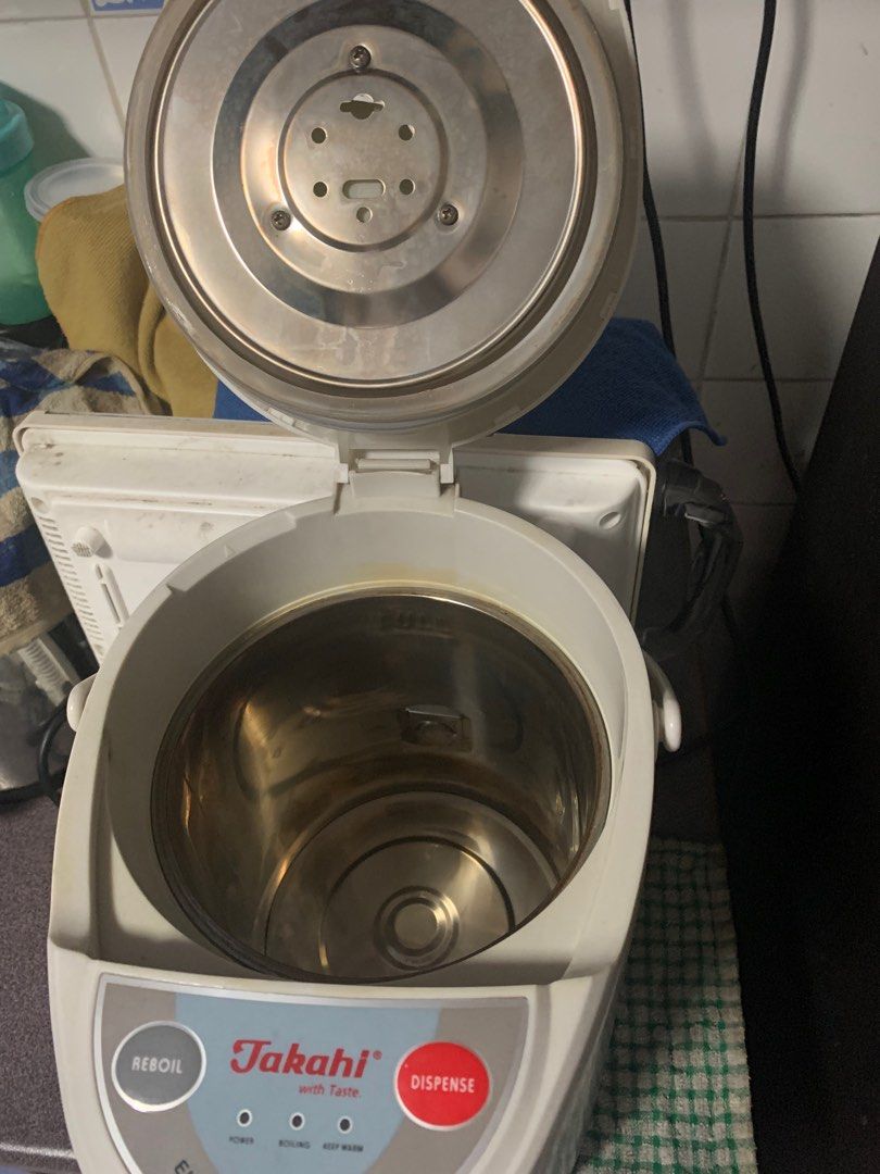 Takahi hot water dispenser, TV & Home Appliances, Kitchen Appliances, Kettles & Airpots on Carousell