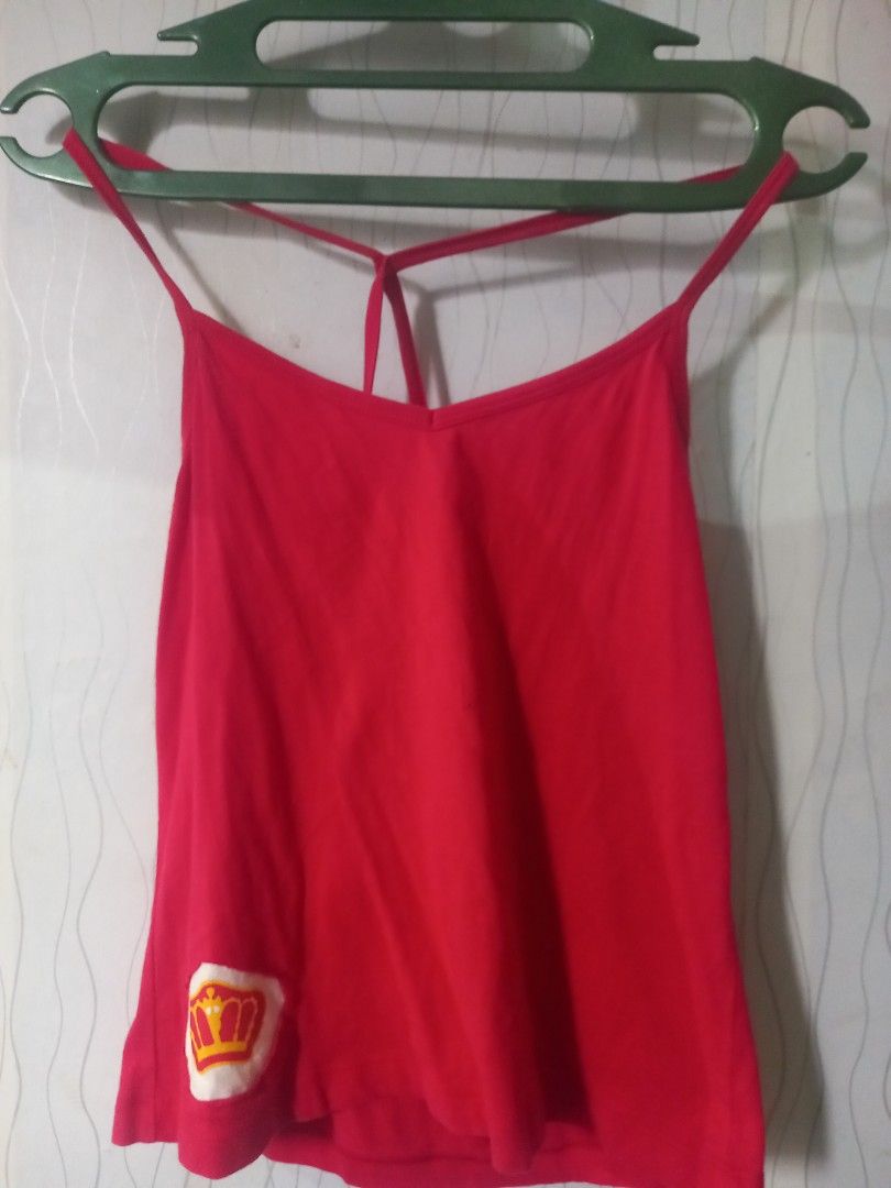 Tangtop merah, Fesyen Wanita, Pakaian Wanita, Atasan di Carousell