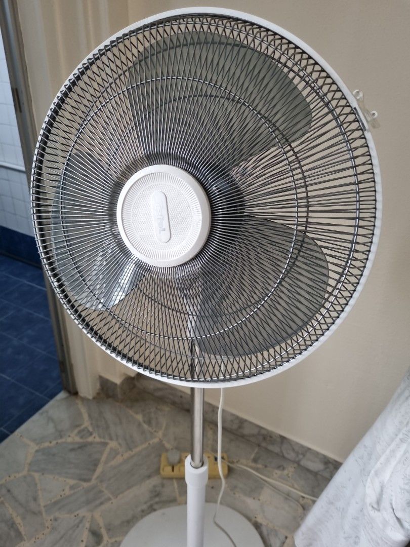 Tefal stand fan White, Furniture & Home Living, Lighting & Fans, Fans ...