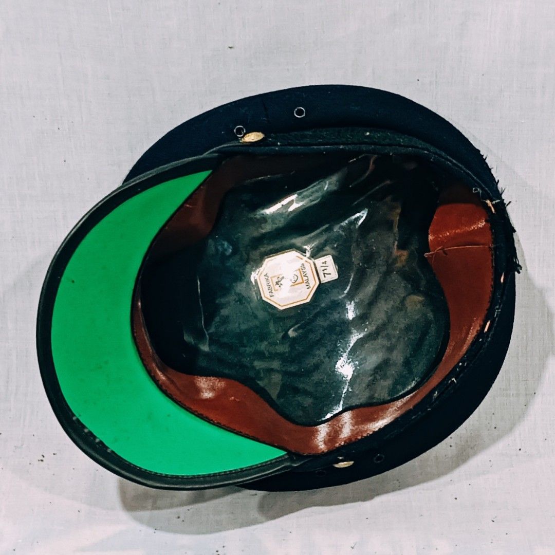 Topi Kastam Lama, Men's Fashion, Watches & Accessories, Cap & Hats on ...