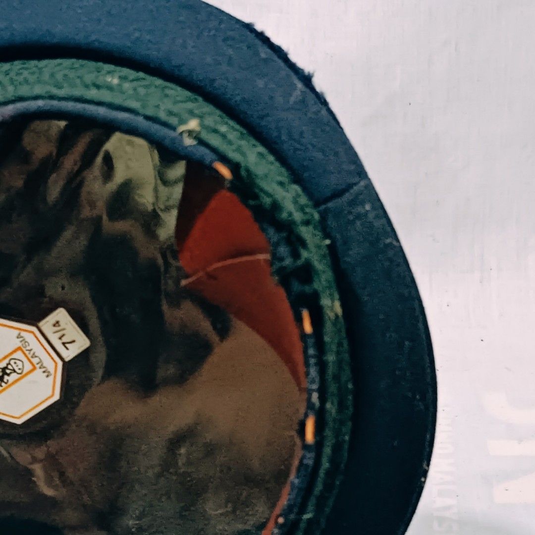 Topi Kastam Lama, Men's Fashion, Watches & Accessories, Cap & Hats on ...