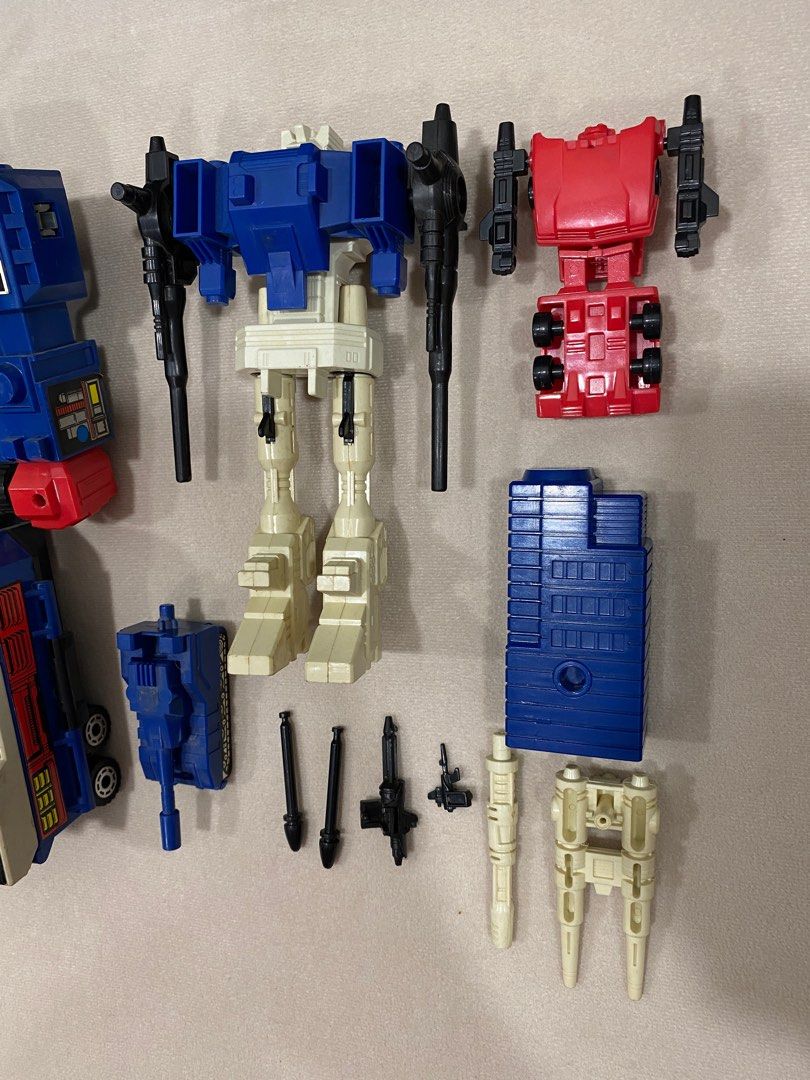 Transformers G1 Zone Metrotitan Metroplex Vintage original, Hobbies ...