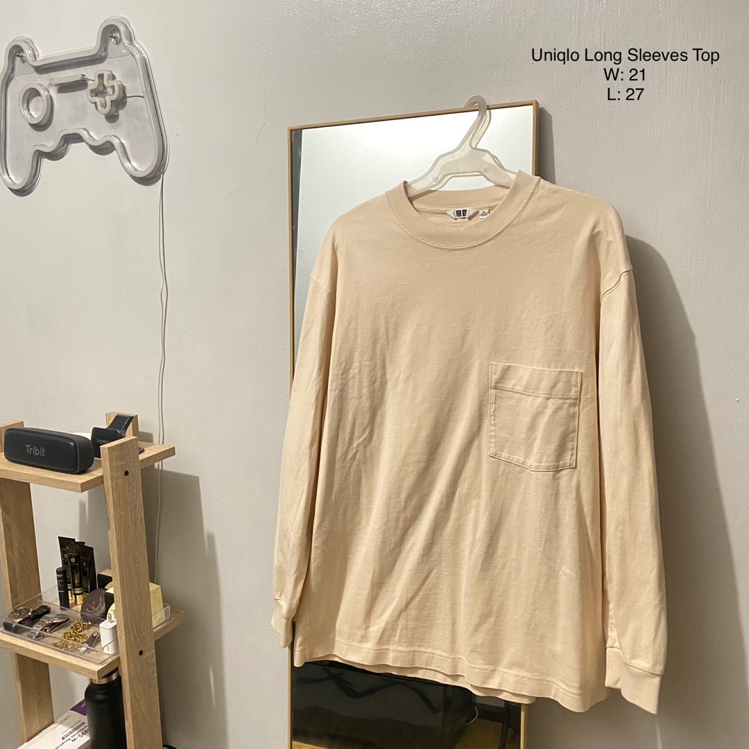 Uniqlo Beige Sweater, Men's Fashion, Tops & Sets, Tshirts & Polo Shirts ...
