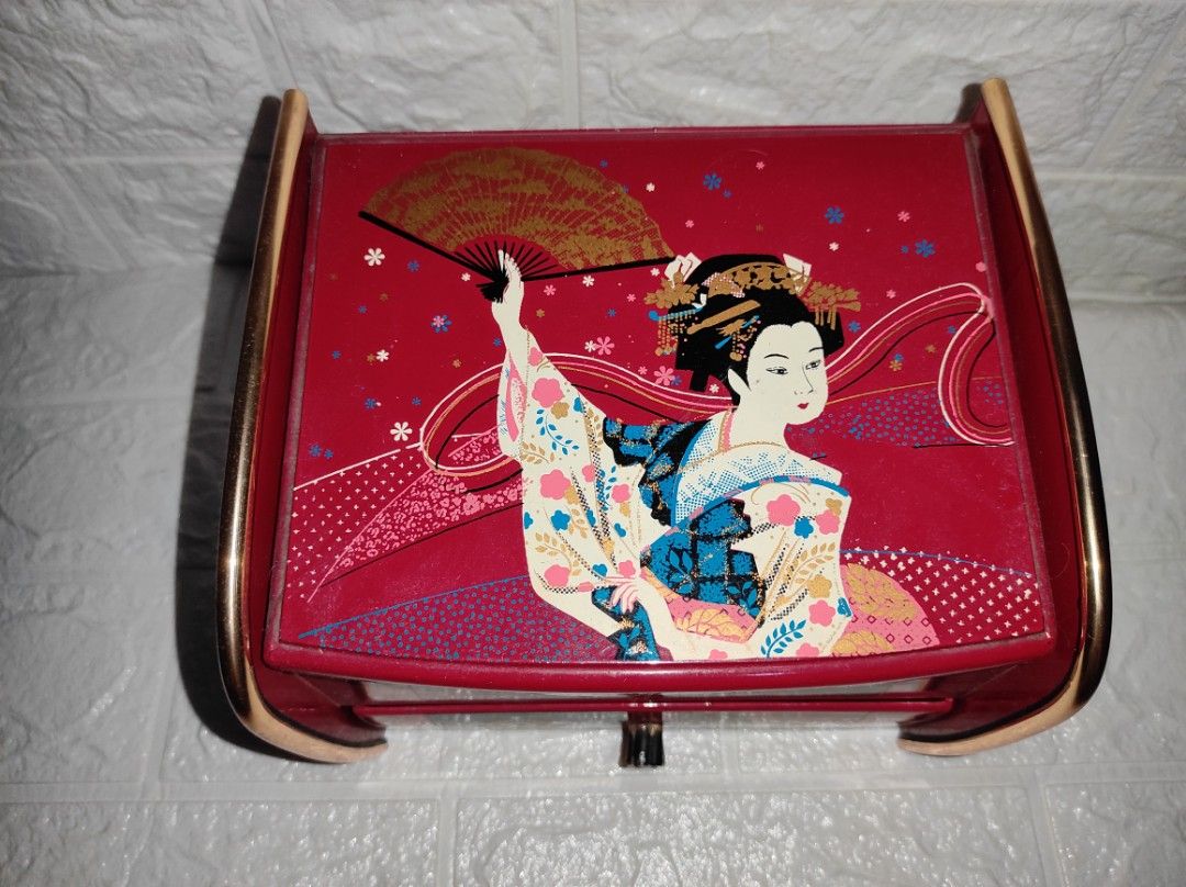 Vintage Japanese Musical Box, Hobbies & Toys, Memorabilia ...