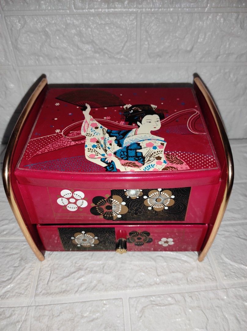 Vintage Japanese Musical Box, Hobbies & Toys, Memorabilia ...