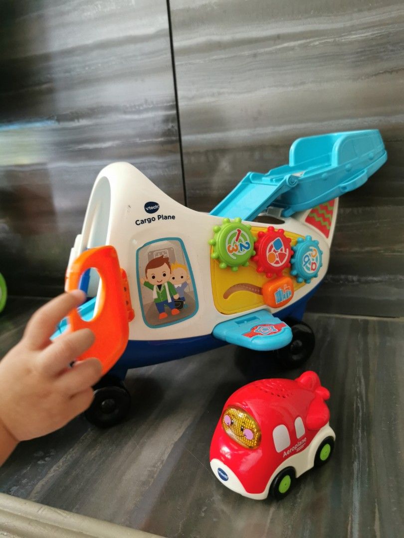 Vtech Toot Toot Drivers Cargo Plane, Babies & Kids, Infant Playtime on ...