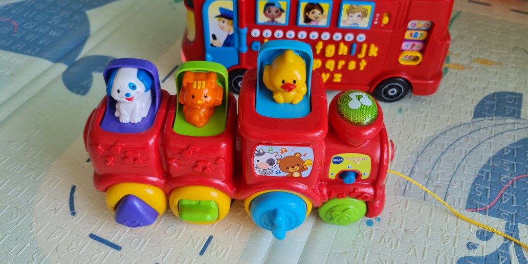 Vtech pop-up friends train toy, Hobbies & Toys, Toys & Games on Carousell