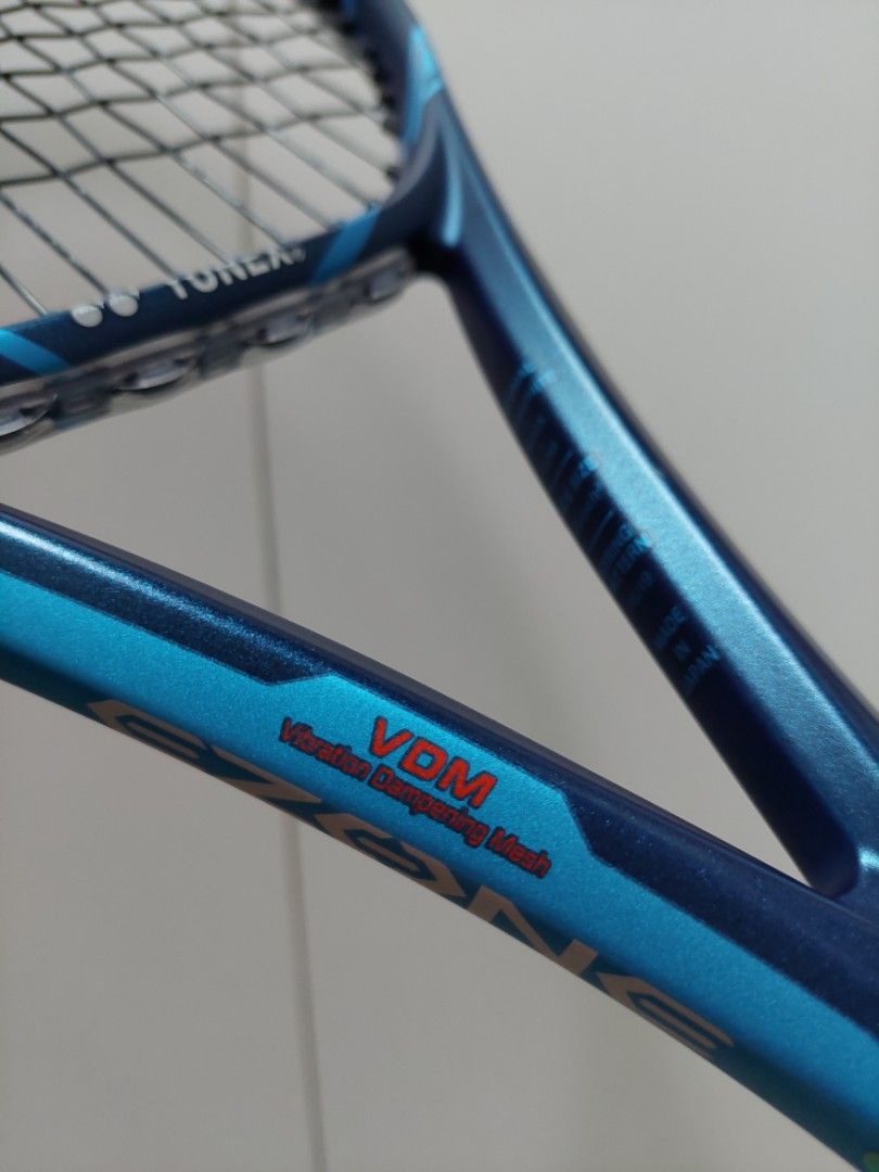 Yonex Ezone 98 2020 305 gm tennis racquet racket, Sports Equipment ...