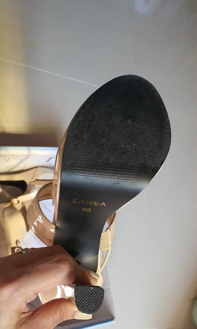 ZANEA PAGEANT HEELS, Women's Fashion, Footwear, Heels on Carousell