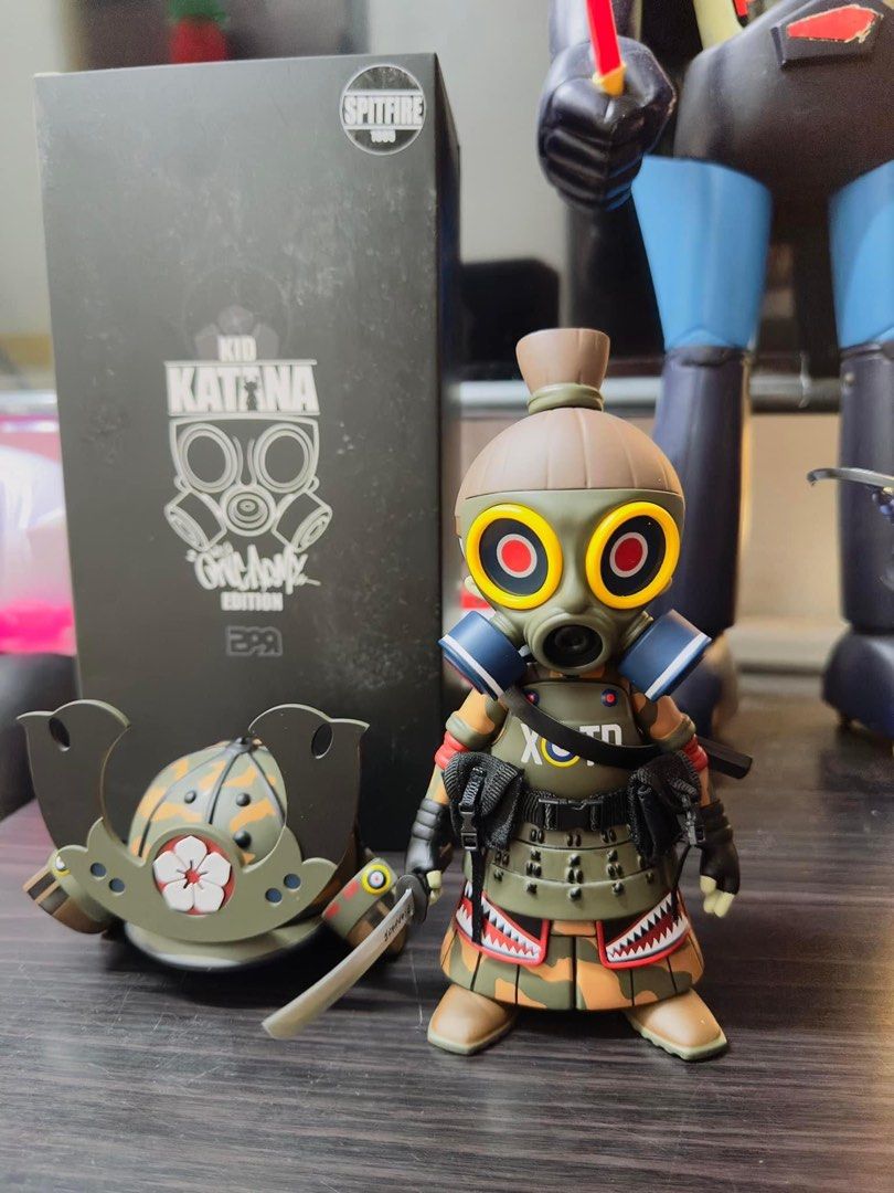 2PR SPIT FIRE KID KATANA (ART TOY), Hobbies & Toys, Toys & Games on ...