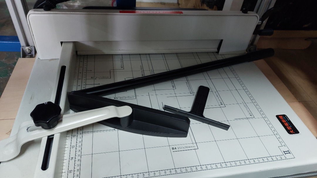 A3 A4 Heavy Duty Paper Cutter Model 858, Hobbies & Toys, Stationery ...