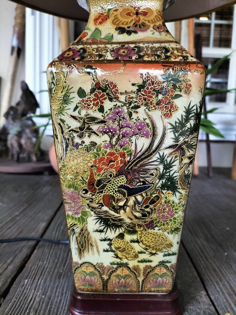 Antique Hand Painted Gold Leaf Porcelain Vase Lamp, Hobbies & Toys ...