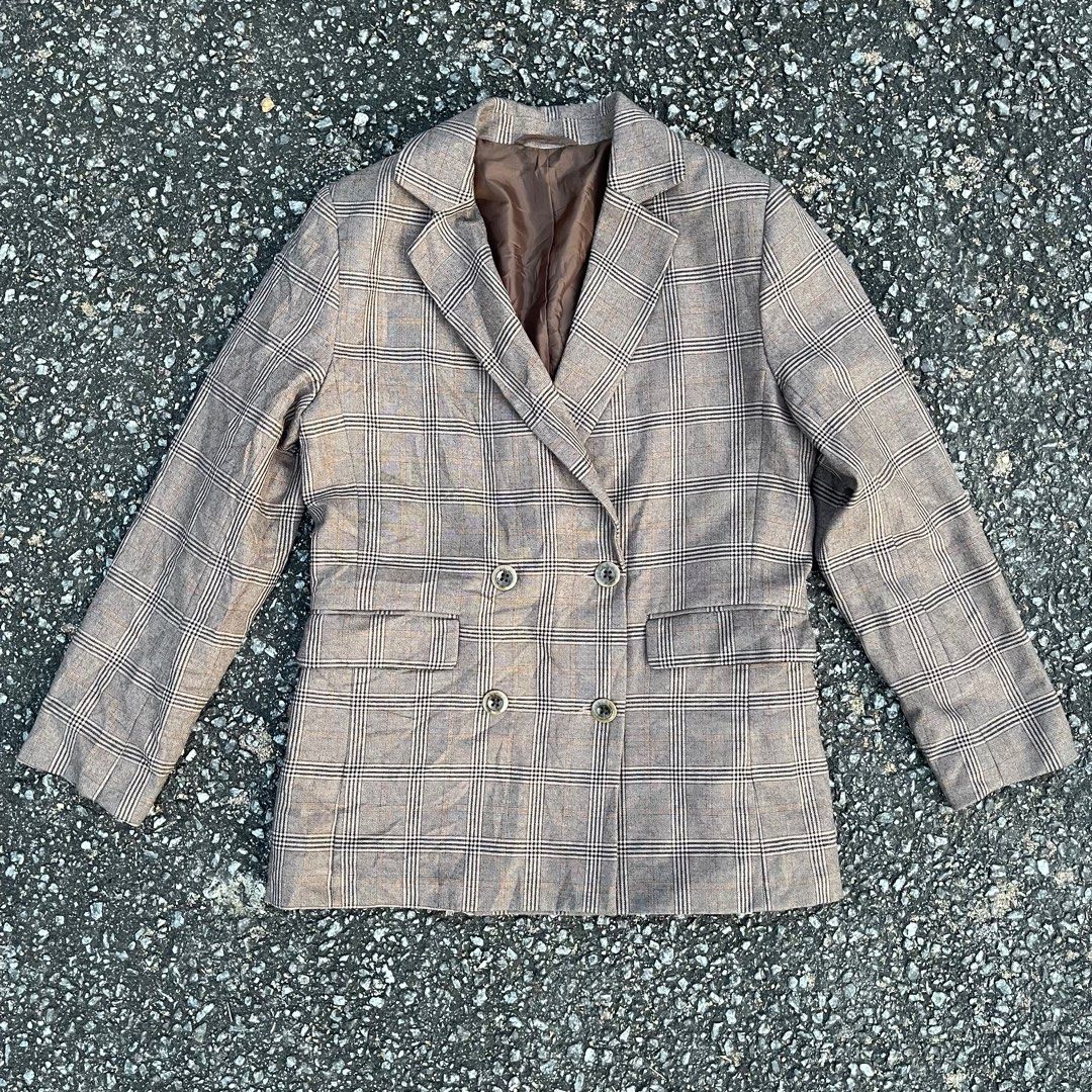 Blazer GU vintage design, Women's Fashion, Coats, Jackets and Outerwear ...