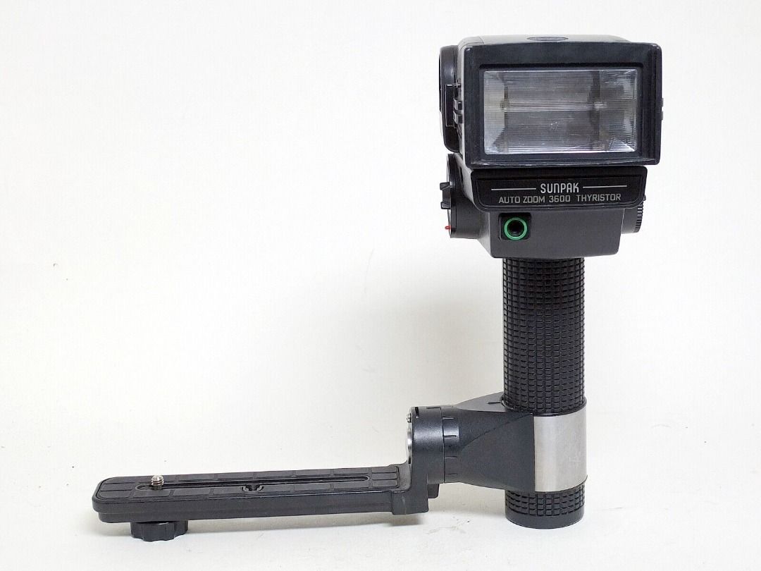 [BMC] Sunpak Auto Zoom 3600 Thyristor External Speedlight Flash Strobe with Rear Chart For ...